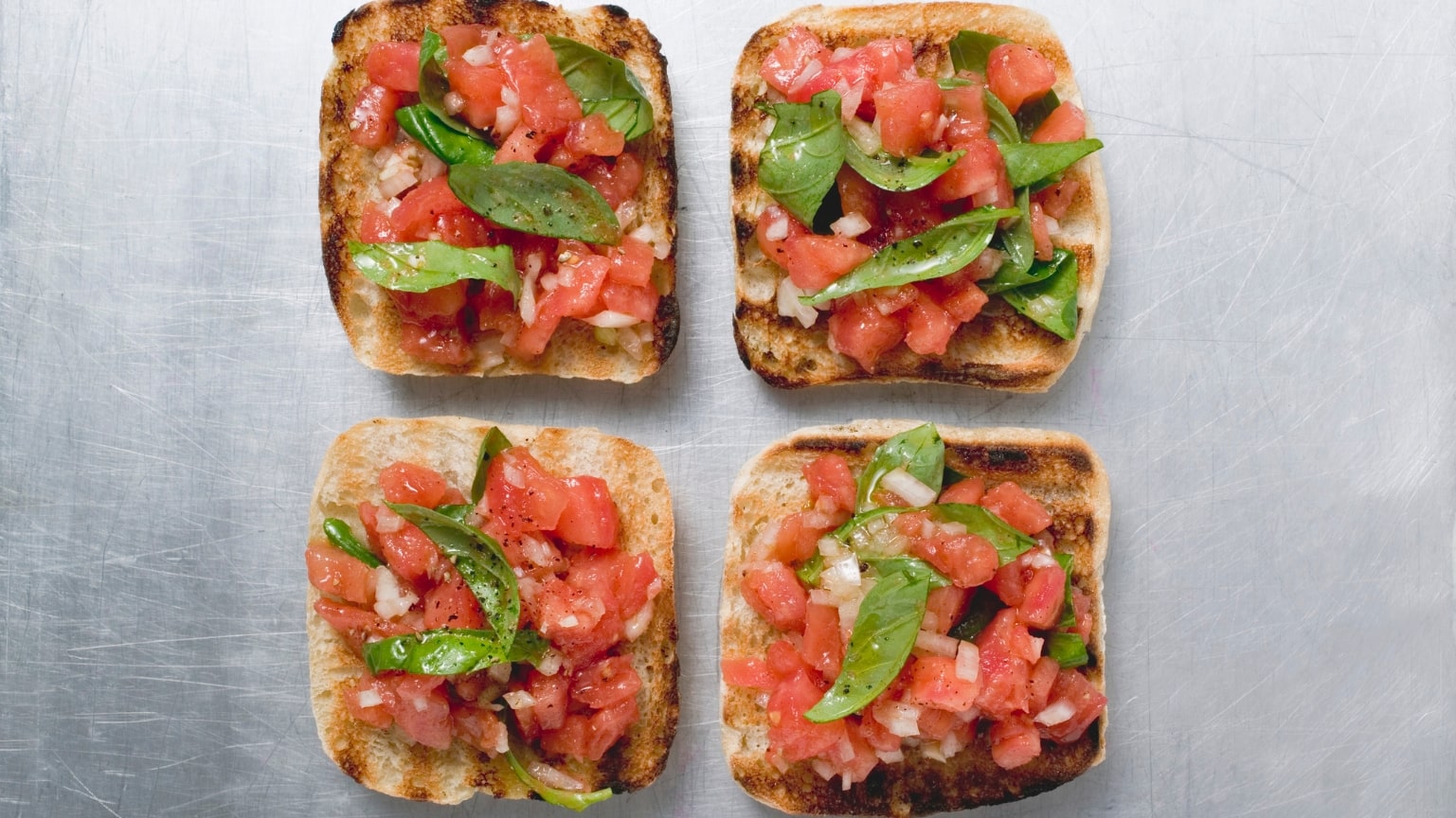 10 Ways to Use Basil, With Detailed Recipes